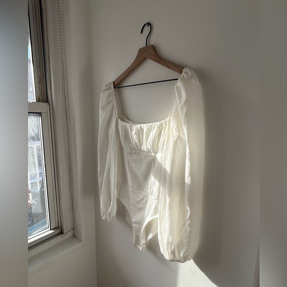 Princess Polly | Tops | White Princess Polly Body Suit | Poshmark